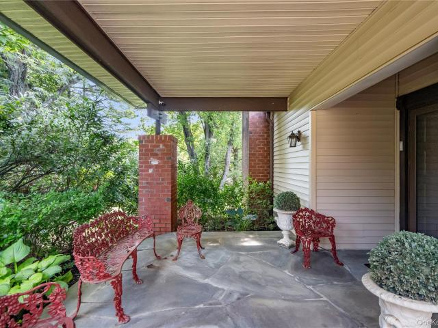 264 Sparrow Drive
