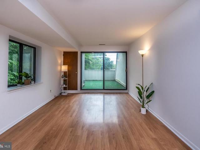 264 Summit House # 264