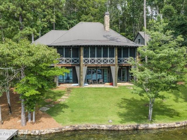 264 Paddock Pt, Alexander City, AL 35010