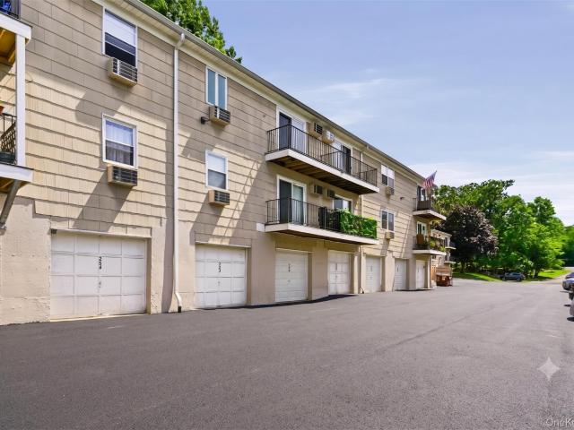 264 Parkside Drive