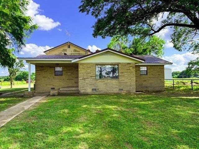 264 Walton Rd, Indianola, OK 74442