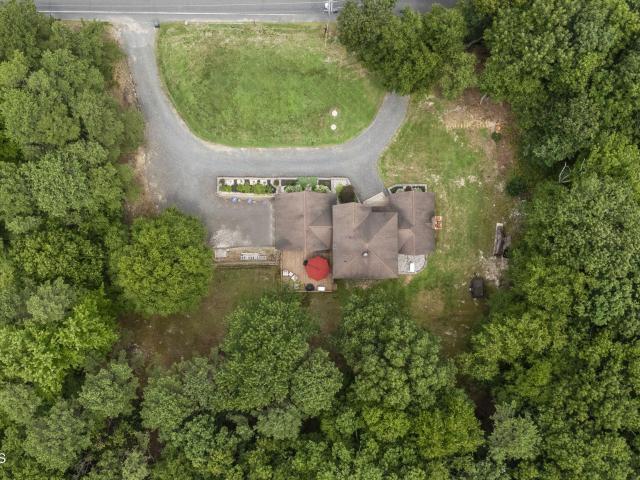 264 Windeler Road
