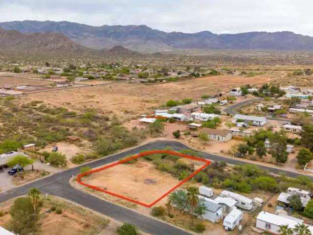 26545 S Chaparral, Congress, AZ 85332 MLS 6847499