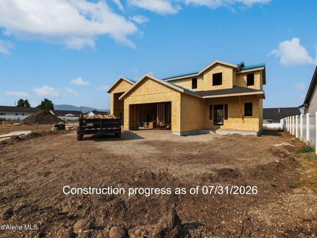 2655 N Neptune St, Post Falls, ID 83854