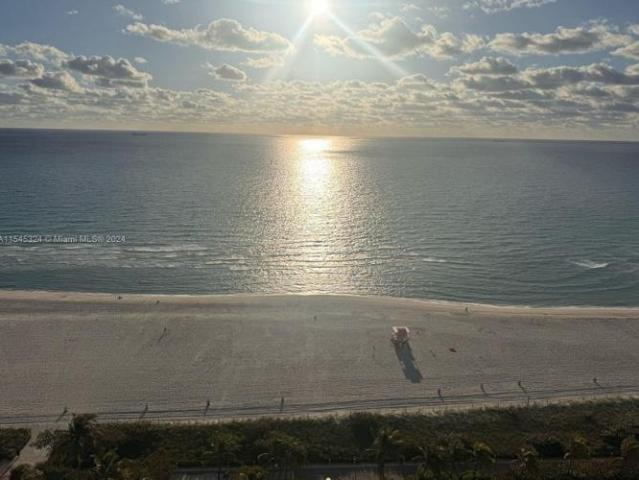 2655 Collins Ave #PH2512, Miami Beach, FL 33140