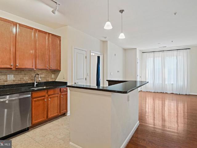 2655 Prosperity Avenue # 239