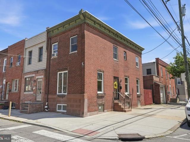 2655 S Bouvier St, Philadelphia, PA 19145