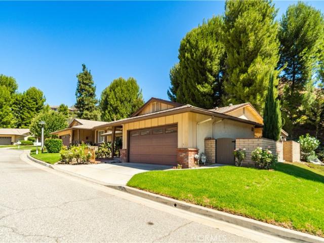 26562 Cardwick Court