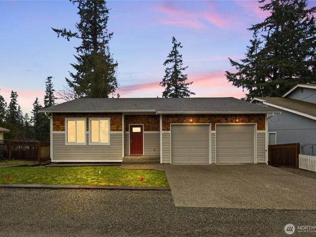 26568 st Pl SE, Maple Valley, WA 98038