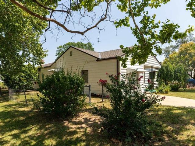 2656 N Poplar St, Wichita, KS 67219