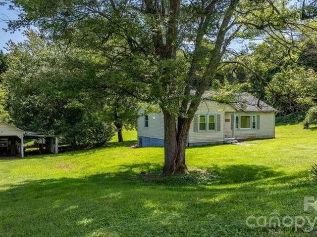 2656 Barrier Loop, Morganton, NC 28655