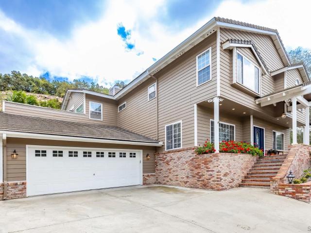 2656 Secret Lake Ln, Fallbrook, CA 92028 | MLS #260006