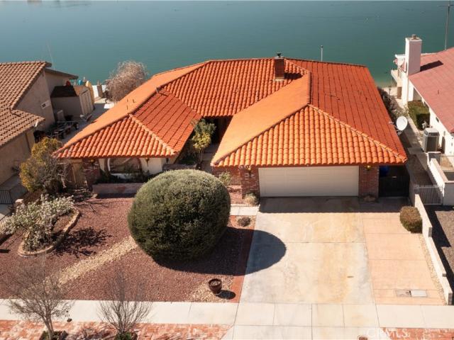 26576 Bluewater Rd, Helendale, CA 92342 | MLS #HD26044 | Compass