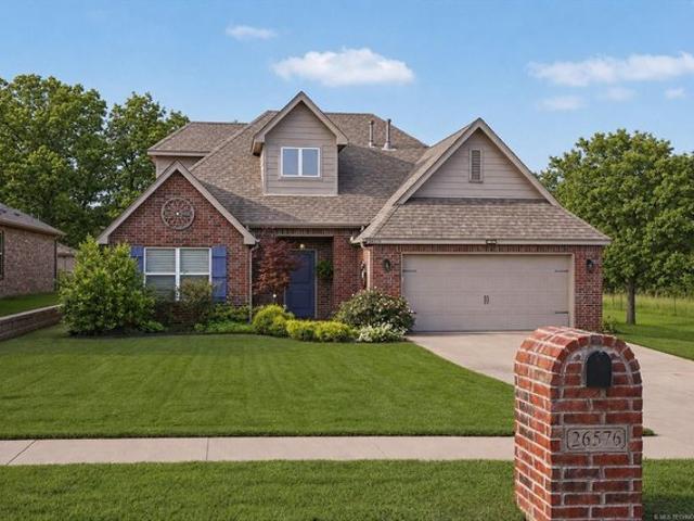 26576 E 143rd St S, Coweta, OK 74429