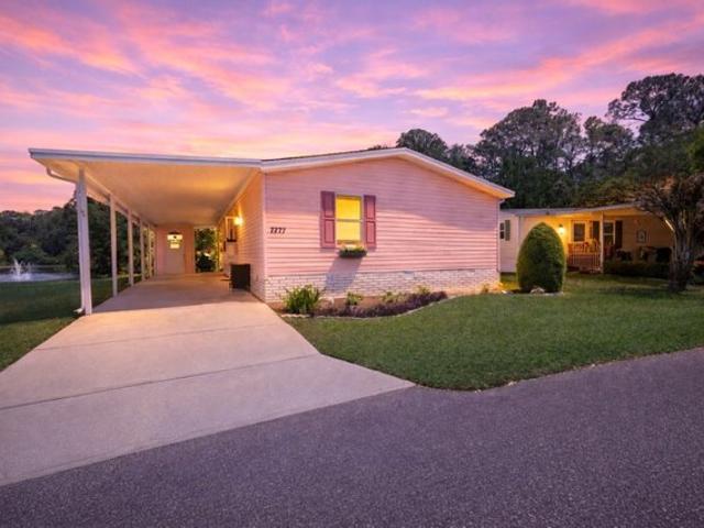 2657 S Pebble Brook Dr, Homosassa, FL 34448