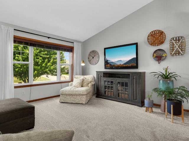 26585 Evergreen Trail