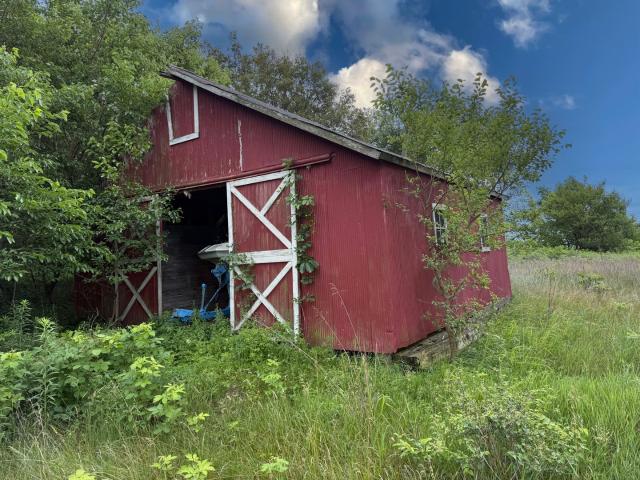 2658 N 2500 East Road