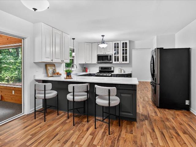 2658 Oak Crest Circle