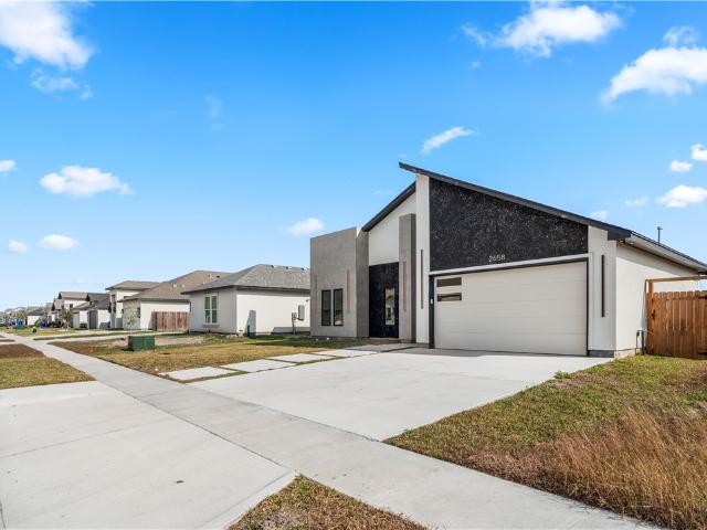 2658 Lannister Ln, Corpus Christi, TX 78415 | MLS #469397