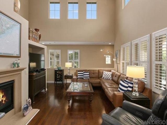 2658 Piantino Cir, San Diego, CA 92108