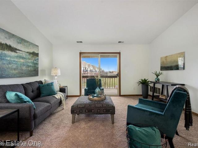 2658 stadium view drive # 7