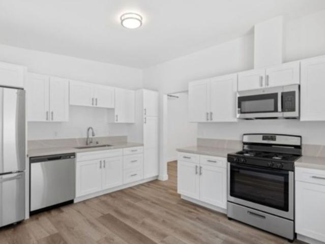 2658 Santa Ana Avenue D