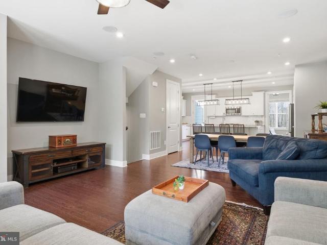 2658 Sequoia Lane