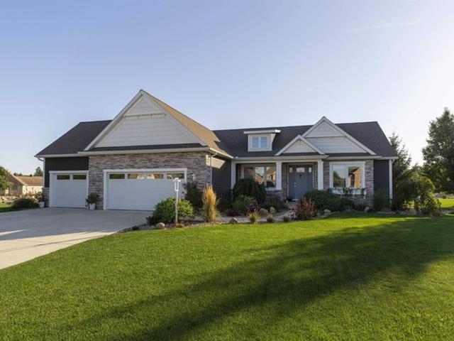 26590 Boulder Crest Ct, South Bend, IN 46628