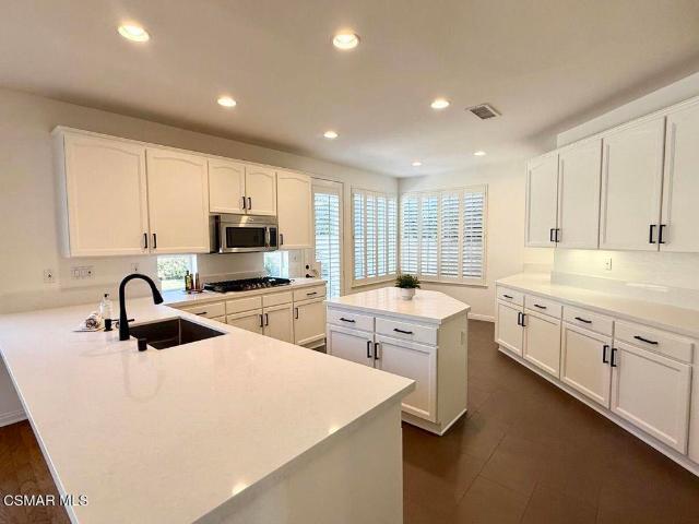 2659 Capella Way