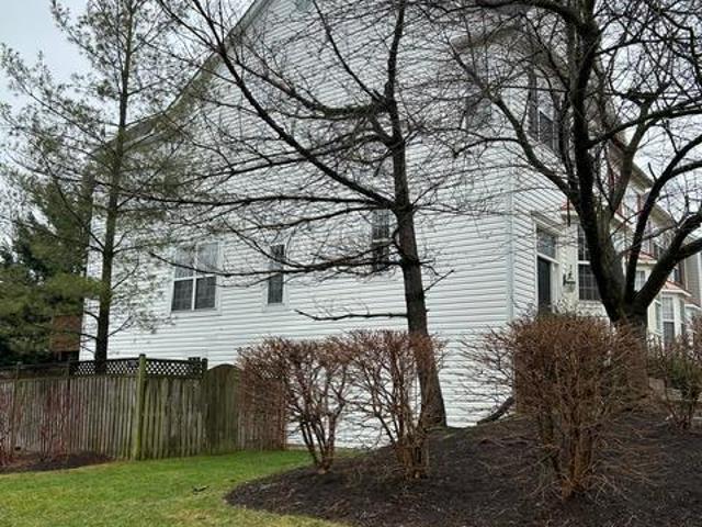2650 Mosby Court