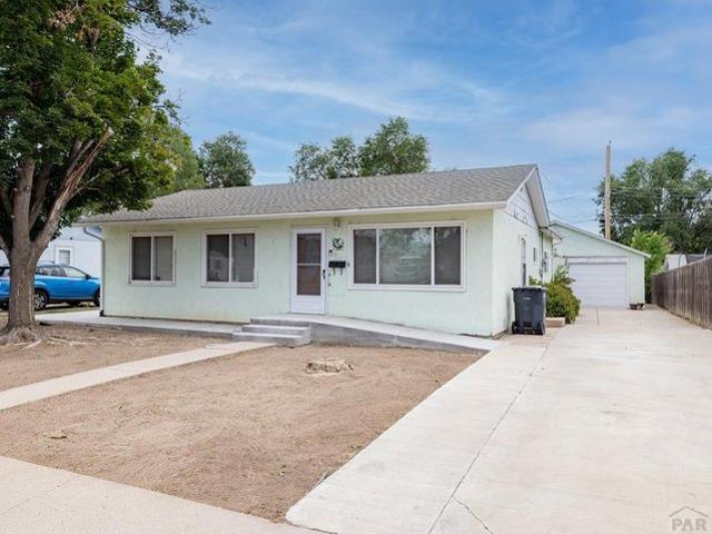 2650 Gladiola St, Pueblo, CO 81005