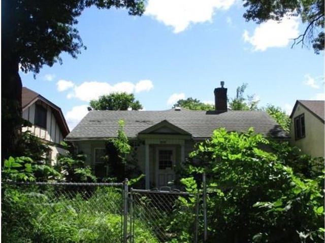 2650 James Ave N, Minneapolis, MN 55411