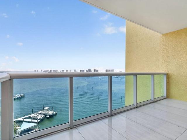 2650 Lake Shore Dr Unit 1005, Riviera Beach, FL 33404