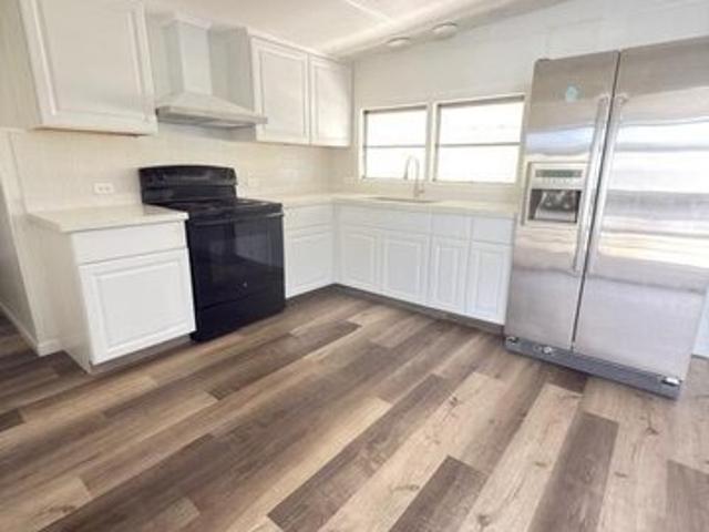 2650 W Union Hills Dr Lot 118, Phoenix, AZ 85027