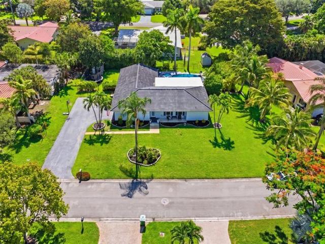 2651 NW 107th Ave, Coral Springs, FL 33065