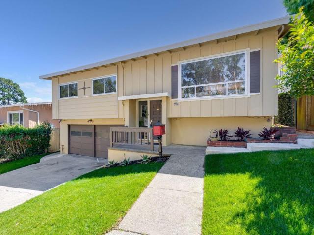 2651 Evergreen Drive