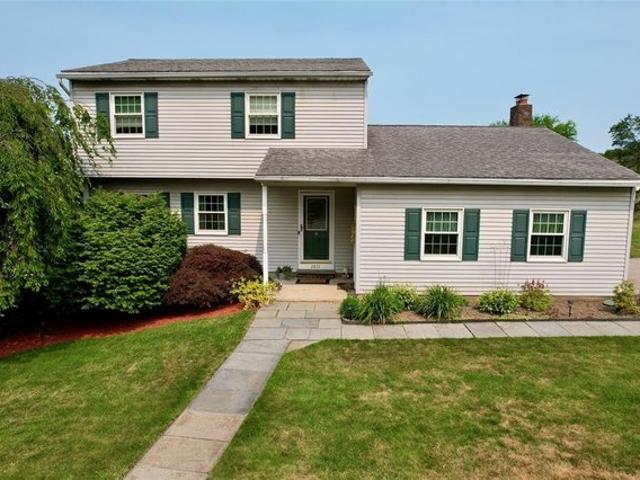 2651 Grandview Pl, Endicott, NY 13760