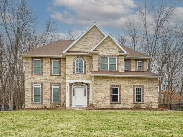 2651 Jefferson Dr, Stevensville, MI 49127