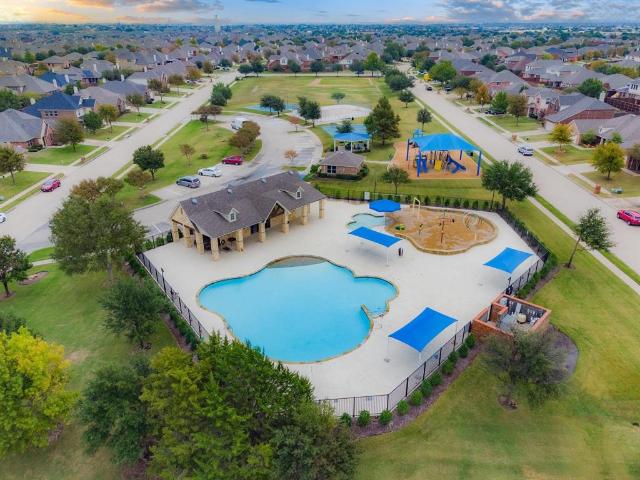 2651 Lake Ridge Drive