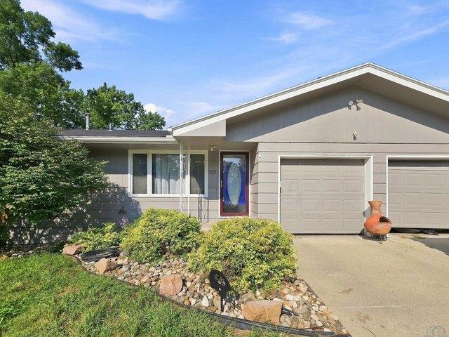 2651 S Lyons St, Sioux City, IA 51106