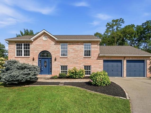 2652 Majestic Prince Dr, Burlington, KY 41005