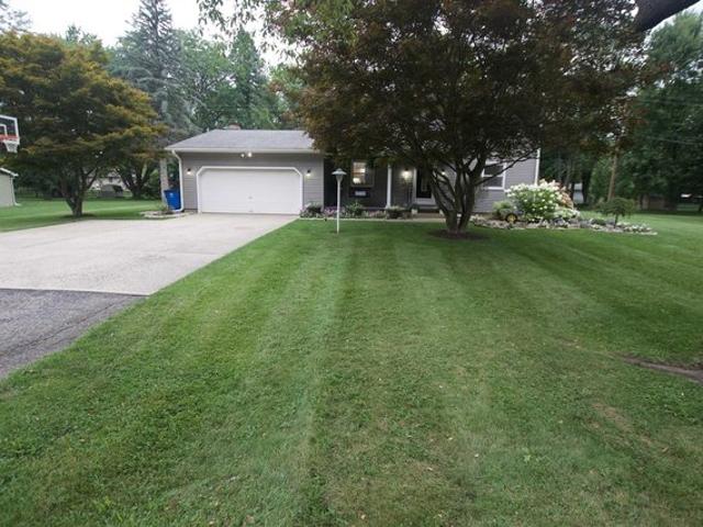 2652 Spielman Rd, Adrian, MI 49221
