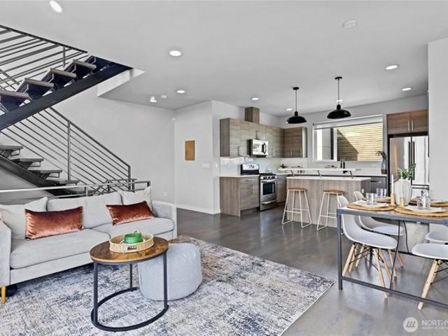 2653 NW 64th St Unit A, Seattle, WA 98107