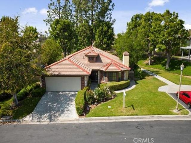 2653 Hampton Way, Riverside, CA 92506