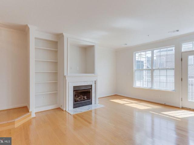 2653 Park Tower Drive # 309