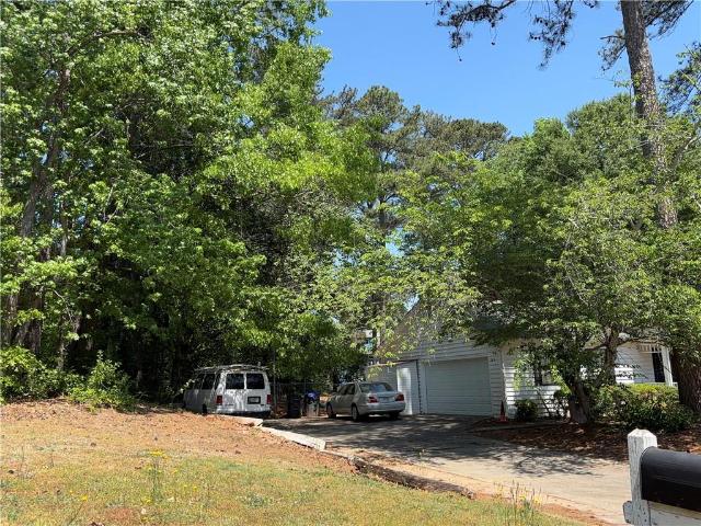 2653 W Regal Court