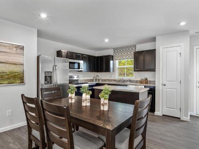 265 Arches Ln