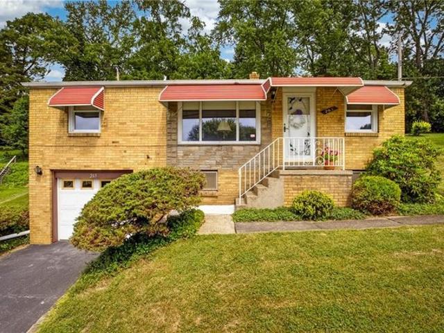 265 Bost Dr, West Mifflin, PA 15122