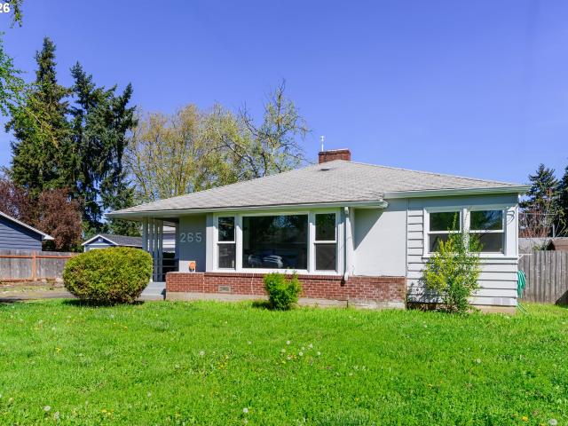 265 baxter st