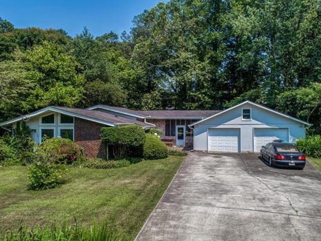 265 Brook Dr, Sandy Springs, GA 30328